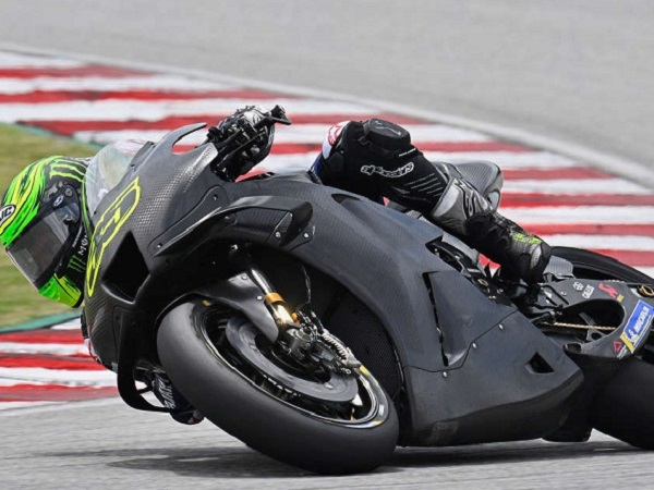 Bos Yamaha: Cal Crutchlow Memegang Peran Penting untuk MotoGP 2023 ... Bos Yamaha: Cal Crutchlow Memegang Peran Penting untuk MotoGP 2023 ...