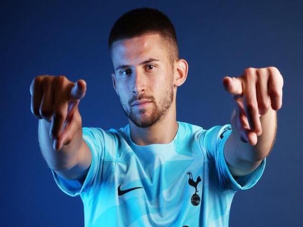 Baru Direkrut Guglielmo Vicario Sudah Bikin Pelatih Tottenham Terkesan