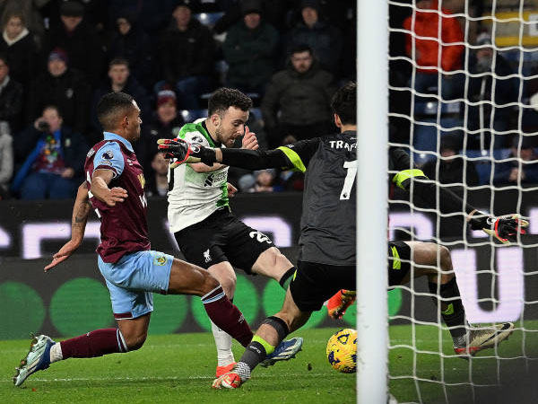 Hasil Pertandingan Premier League Burnley 0 2 Liverpool Liga Olahraga