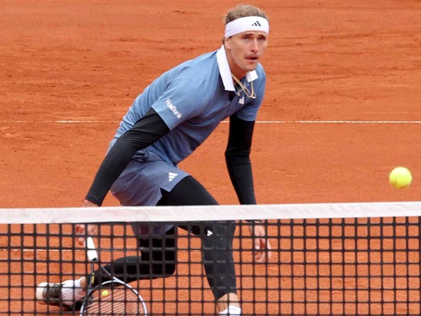 Alexander Zverev Sisihkan Jurij Rodionov Di Munich | Liga Olahraga Alexander Zverev Sisihkan Jurij Rodionov Di Munich | Liga Olahraga